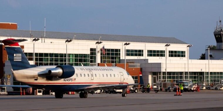 An Ode to the Charlottesville Airport - The Jefferson Independent